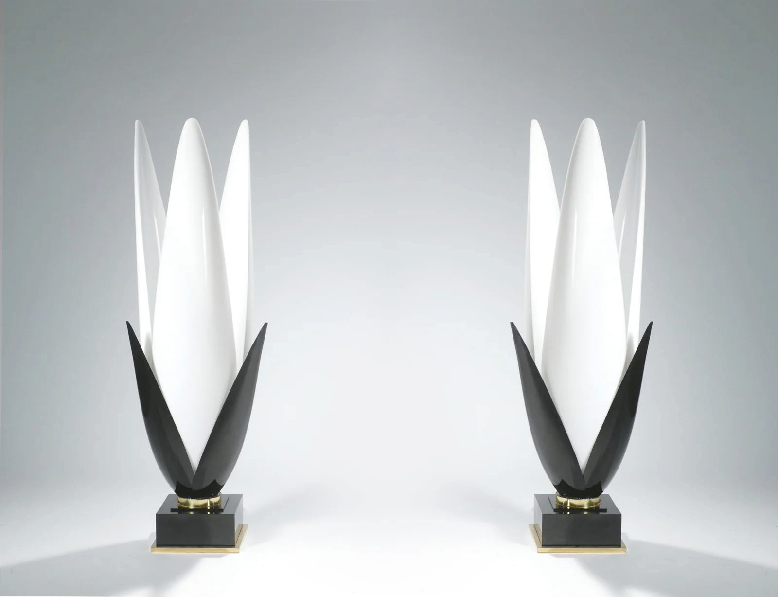 Pair of floor lamps, Roger Rougier | Paul Bert Serpette